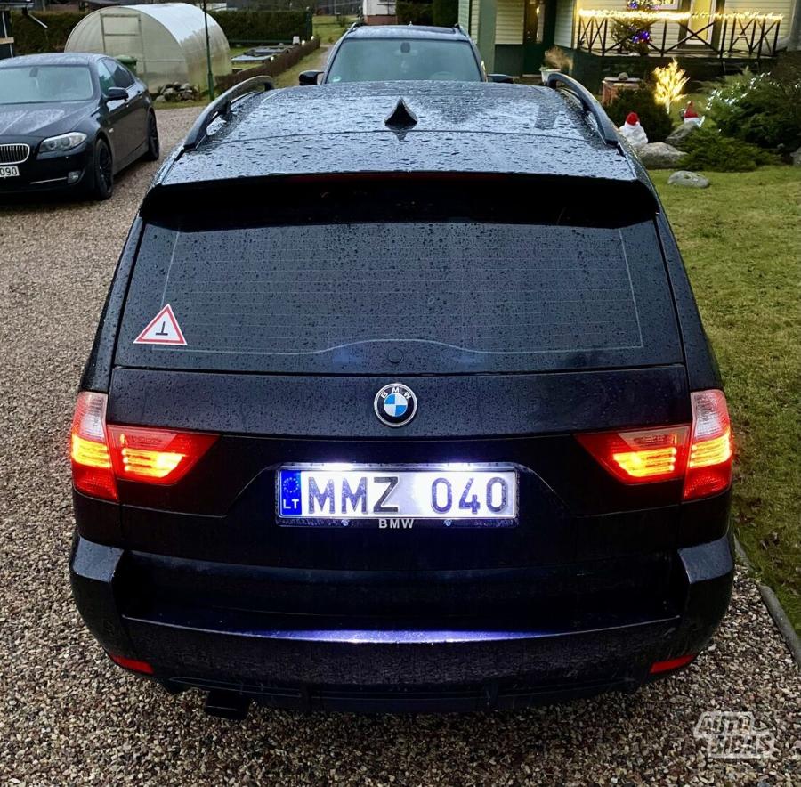 Black BMW X3 2009 in Kaunas, with an engine capacity of 2.00 L and mileage of 327 thousand km for 4200 €, photo 2 on AUTOMOTO.COM.LV