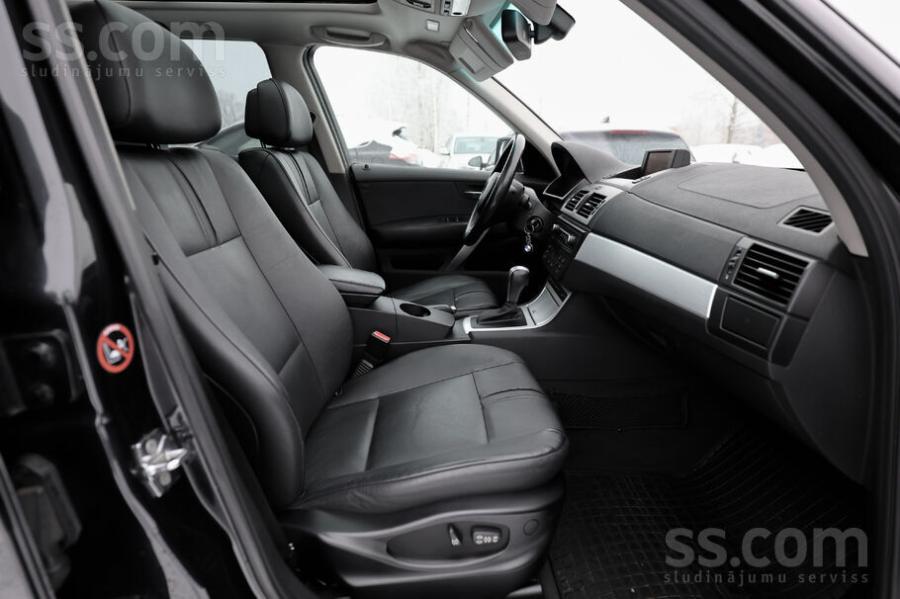 Black BMW X3 2009 in Jelgava, with an engine capacity of 3.00 L and mileage of 0 thousand km for 6990 €, photo 15 on AUTOMOTO.COM.LV