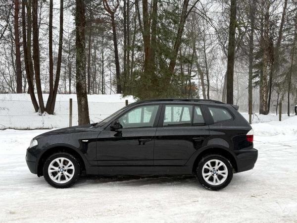 Black BMW X3 2009 in Prienai, with an engine capacity of 2.00 L and mileage of 319 thousand km for 4850 €, photo 6 on AUTOMOTO.COM.LV