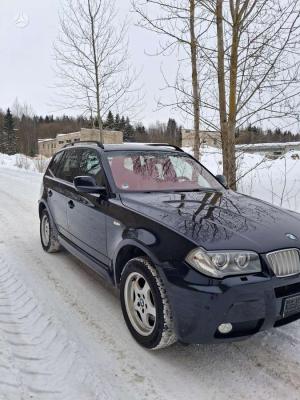 Black BMW X3 2009 in Rokiskis, with an engine capacity of 2.00 L and mileage of 281 thousand km for 4550 €, photo 3 on AUTOMOTO.COM.LV