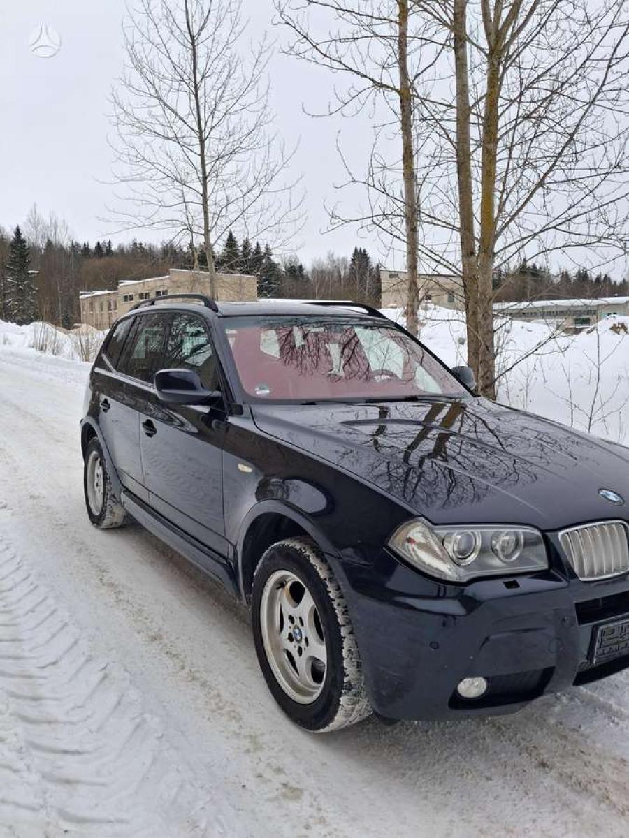 Black BMW X3 2009 in Rokiskis, with an engine capacity of 2.00 L and mileage of 281 thousand km for 4550 €, photo 3 on AUTOMOTO.COM.LV