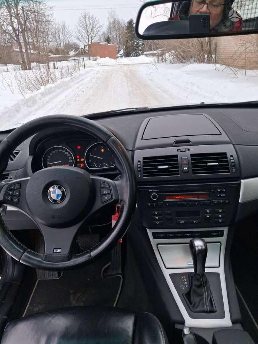 Black BMW X3 2009 in Rokiskis, with an engine capacity of 2.00 L and mileage of 281 thousand km for 4550 €, photo 9 on AUTOMOTO.COM.LV