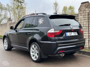 Black BMW X3 2009 in Kaunas, with an engine capacity of 2.00 L and mileage of 293 thousand km for 5000 €, photo 5 on AUTOMOTO.COM.LV