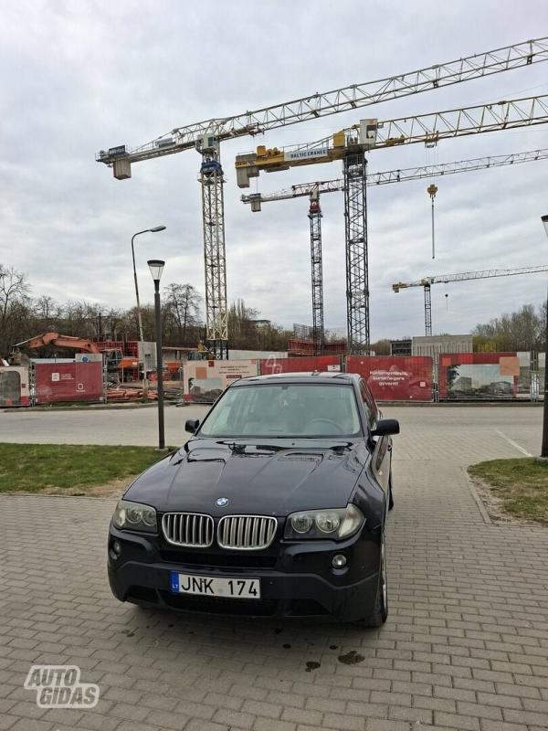 Black BMW X3 2009 in Vilnius, with an engine capacity of 2.00 L and mileage of 365 thousand km for 5000 €, photo 2 on AUTOMOTO.COM.LV