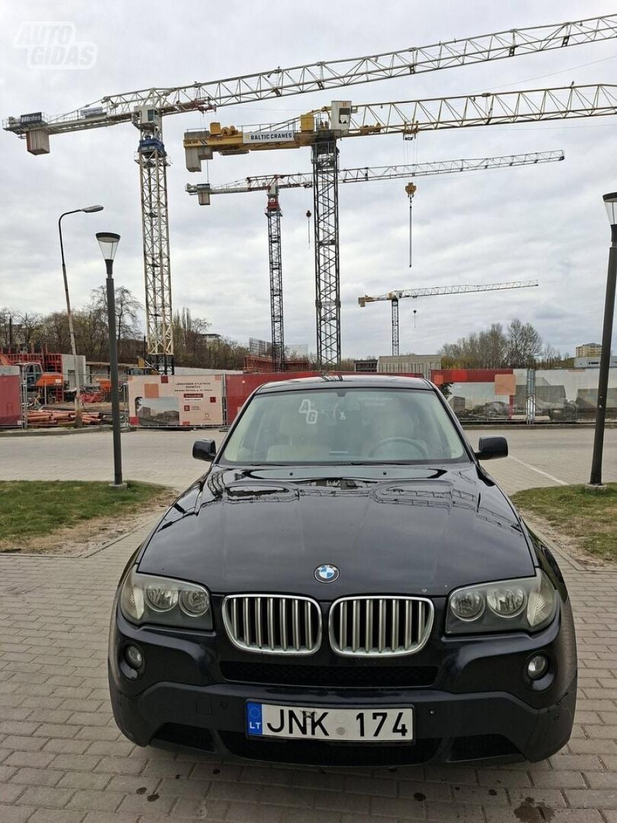 Black BMW X3 2009 in Vilnius, with an engine capacity of 2.00 L and mileage of 365 thousand km for 5000 €, photo 9 on AUTOMOTO.COM.LV