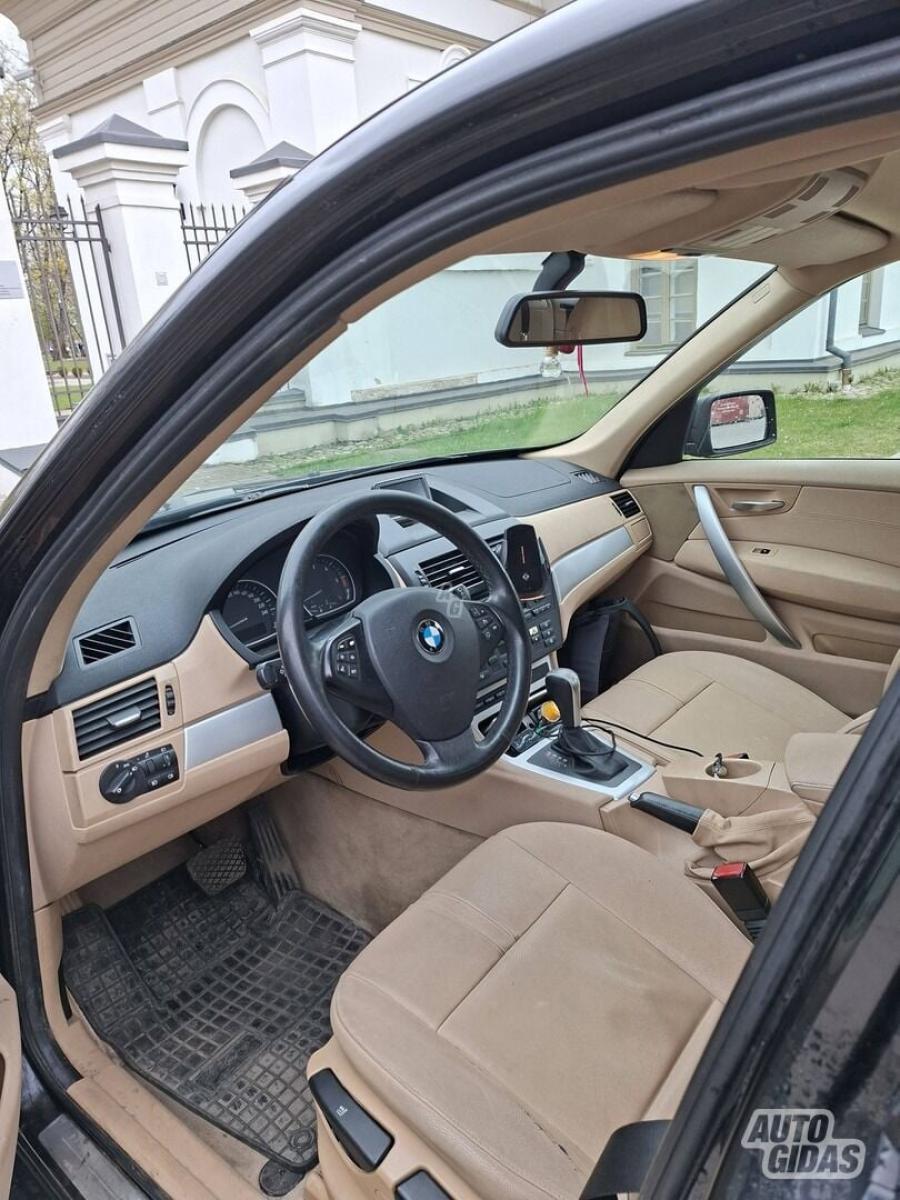 Black BMW X3 2009 in Vilnius, with an engine capacity of 2.00 L and mileage of 365 thousand km for 5000 €, photo 11 on AUTOMOTO.COM.LV