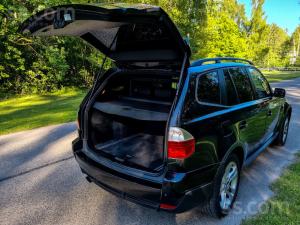 Black BMW X3 2009 in Riga, with an engine capacity of 2.00 L and mileage of 307 thousand km for 5999 €, photo 12 on AUTOMOTO.COM.LV