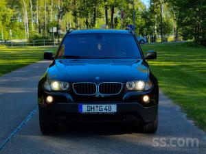 Black BMW X3 2009 in Riga, with an engine capacity of 2.00 L and mileage of 307 thousand km for 5999 €, photo 14 on AUTOMOTO.COM.LV