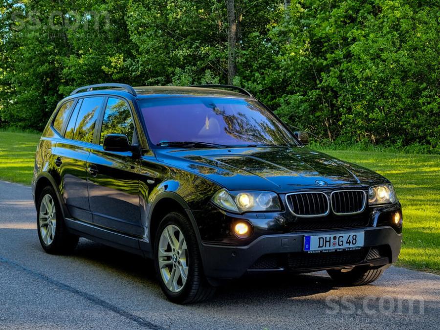 Black BMW X3 2009 in Riga, with an engine capacity of 2.00 L and mileage of 307 thousand km for 5999 €, photo 26 on AUTOMOTO.COM.LV