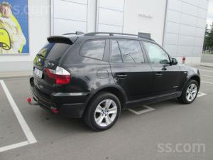 Black BMW X3 2009 in Riga, with an engine capacity of 2.00 L and mileage of 289 thousand km for 4399 €, photo 7 on AUTOMOTO.COM.LV