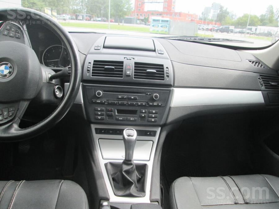 Black BMW X3 2009 in Riga, with an engine capacity of 2.00 L and mileage of 289 thousand km for 4399 €, photo 15 on AUTOMOTO.COM.LV
