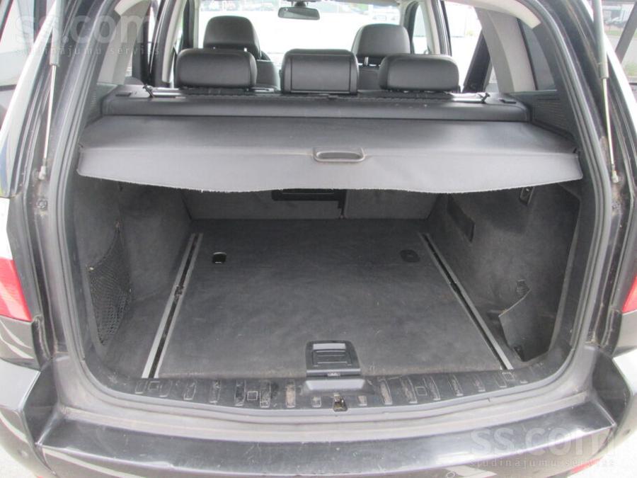 Black BMW X3 2009 in Riga, with an engine capacity of 2.00 L and mileage of 289 thousand km for 4399 €, photo 22 on AUTOMOTO.COM.LV