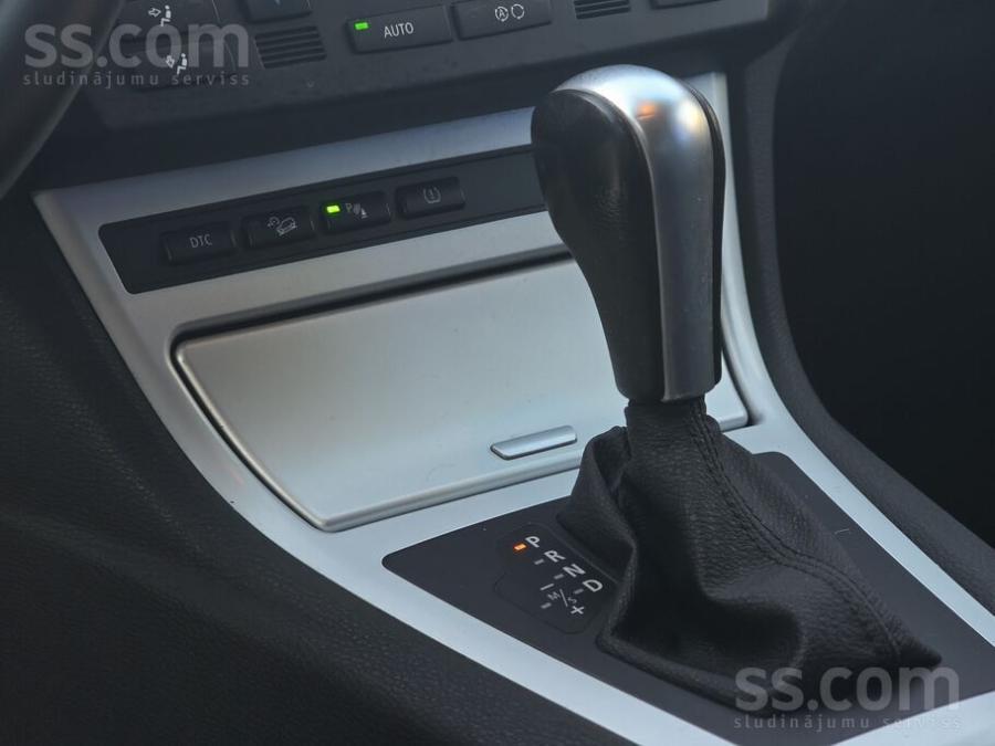Black BMW X3 2009 in Liepaja, with an engine capacity of 2.00 L and mileage of 258 thousand km for 4900 €, photo 18 on AUTOMOTO.COM.LV