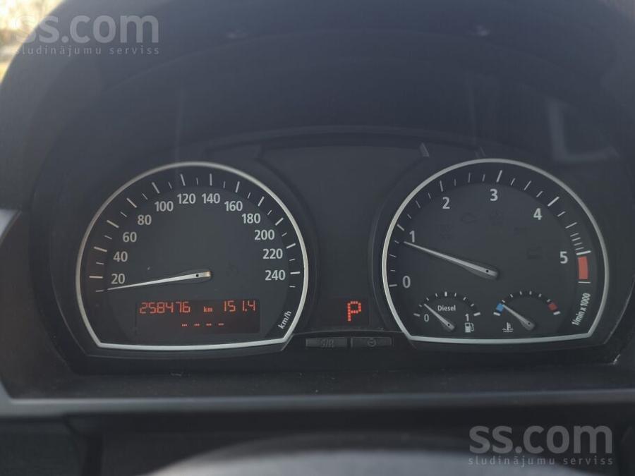 Black BMW X3 2009 in Liepaja, with an engine capacity of 2.00 L and mileage of 258 thousand km for 4900 €, photo 28 on AUTOMOTO.COM.LV