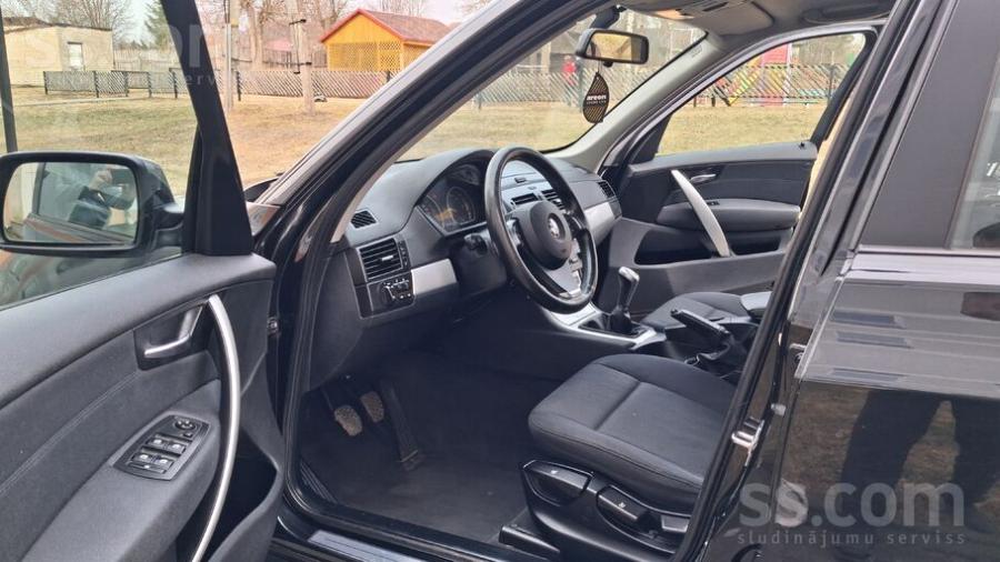 Black BMW X3 2009 in Rezekne, with an engine capacity of 2.00 L and mileage of 0 thousand km for 4700 €, photo 13 on AUTOMOTO.COM.LV