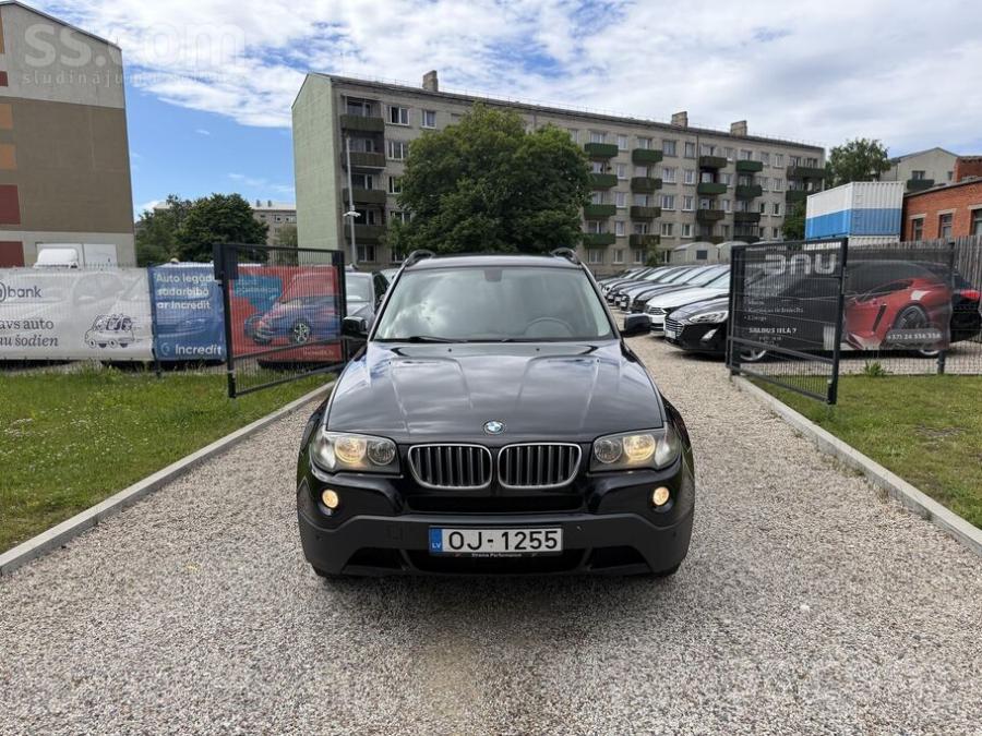 Melns BMW X3 2009 Ventspils, ar dzinēja tilpumu 2.00 L un nobraukumu 319 tūkst. km par 6300 €, foto 3 vietnē AUTOMOTO.COM.LV