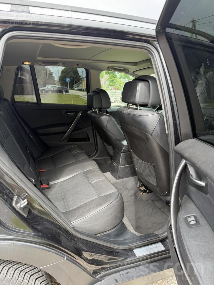 Melns BMW X3 2009 Ventspils, ar dzinēja tilpumu 2.00 L un nobraukumu 319 tūkst. km par 6300 €, foto 13 vietnē AUTOMOTO.COM.LV