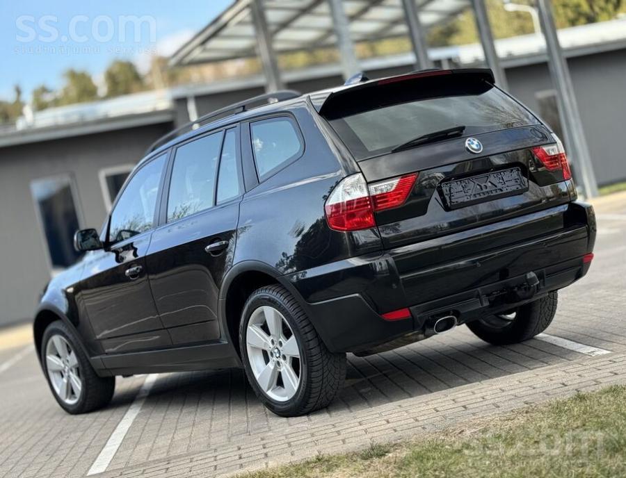 Black BMW X3 2009 in Jurmala, with an engine capacity of 2.00 L and mileage of 310 thousand km for 5990 €, photo 4 on AUTOMOTO.COM.LV