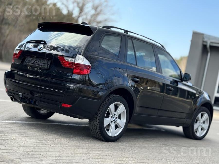 Black BMW X3 2009 in Jurmala, with an engine capacity of 2.00 L and mileage of 310 thousand km for 5990 €, photo 5 on AUTOMOTO.COM.LV