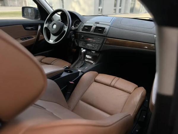Черный БМВ Х3 2009 в Юрмала, объемом двигателя 2.00 л и пробегом 310 тыс. км за 5990 €, фото 6 на AUTOMOTO.COM.LV