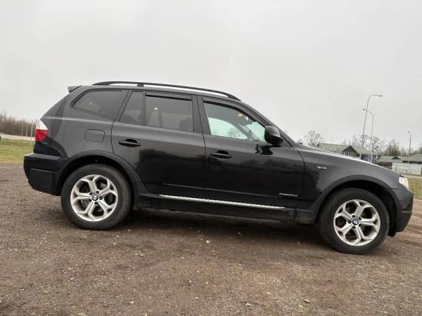 Black BMW X3 2009 in Daugavpils, with an engine capacity of 2.00 L and mileage of 267 thousand km for 5650 €, photo 6 on AUTOMOTO.COM.LV
