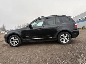 Black BMW X3 2009 in Daugavpils, with an engine capacity of 2.00 L and mileage of 267 thousand km for 5650 €, photo 3 on AUTOMOTO.COM.LV