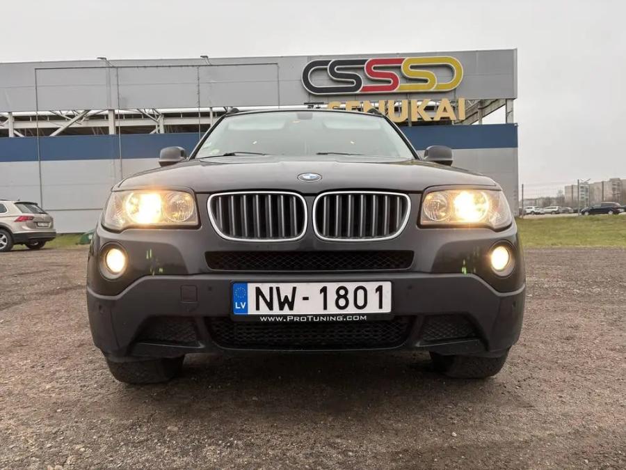 Black BMW X3 2009 in Daugavpils, with an engine capacity of 2.00 L and mileage of 267 thousand km for 5650 €, photo 9 on AUTOMOTO.COM.LV