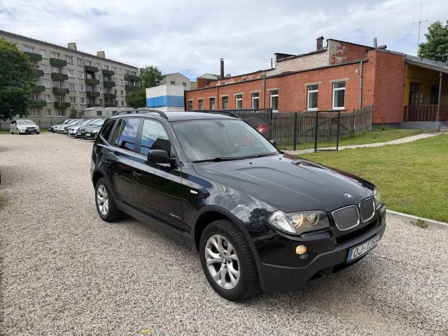 Melns BMW X3 2009 Ventspils, ar dzinēja tilpumu 2.00 L un nobraukumu 319 tūkst. km par 6300 €, foto 4 vietnē AUTOMOTO.COM.LV