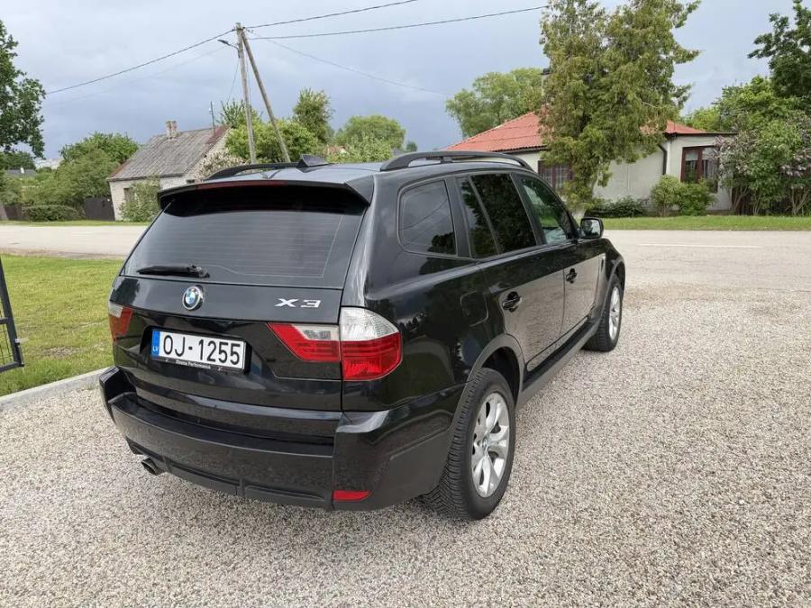 Melns BMW X3 2009 Ventspils, ar dzinēja tilpumu 2.00 L un nobraukumu 319 tūkst. km par 6300 €, foto 5 vietnē AUTOMOTO.COM.LV