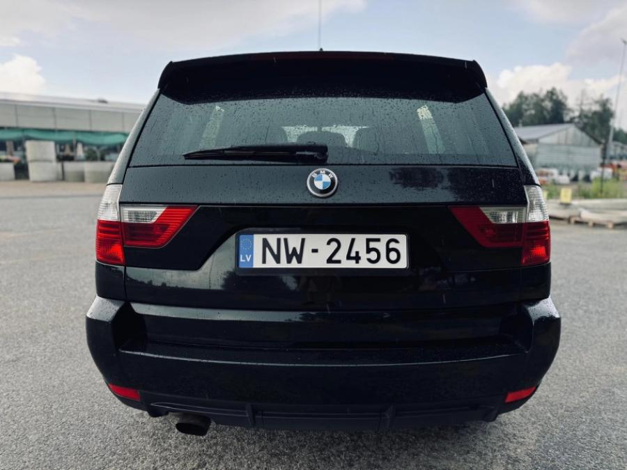 Black BMW X3 2009 in Riga, with an engine capacity of 2.00 L and mileage of 269 thousand km for 6750 €, photo 17 on AUTOMOTO.COM.LV