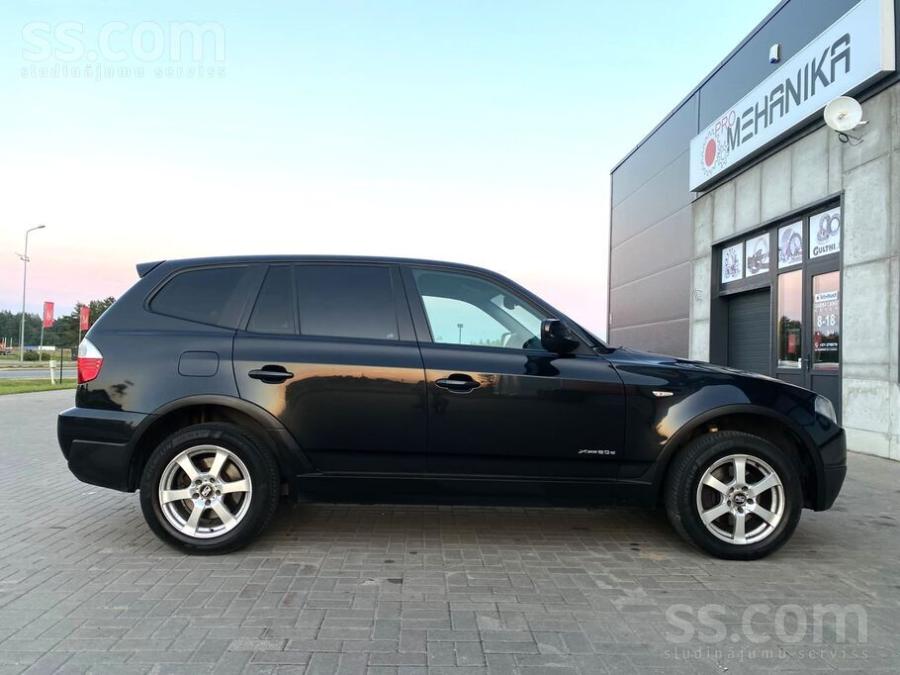Melns BMW X3 2009 Cēsis, ar dzinēja tilpumu 2.00 L un nobraukumu 292 tūkst. km par 6299 €, foto 12 vietnē AUTOMOTO.COM.LV