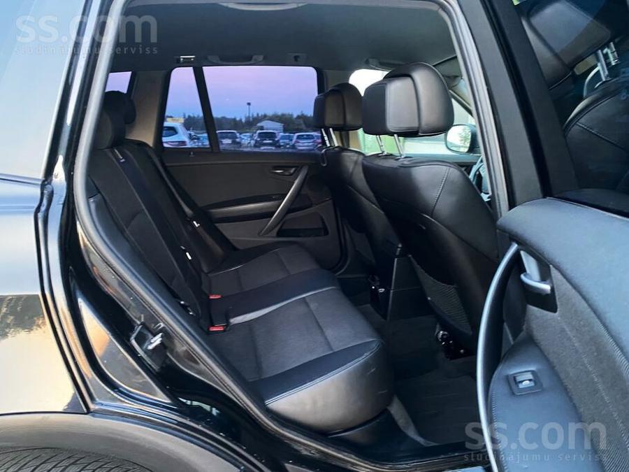 Melns BMW X3 2009 Cēsis, ar dzinēja tilpumu 2.00 L un nobraukumu 292 tūkst. km par 6299 €, foto 25 vietnē AUTOMOTO.COM.LV