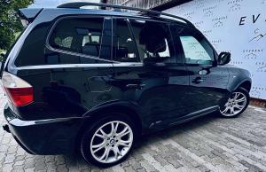 Melns BMW X3 2009 Kaišiadorys, ar dzinēja tilpumu 0.00 L un nobraukumu 301 tūkst. km par 6550 €, foto 10 vietnē AUTOMOTO.COM.LV