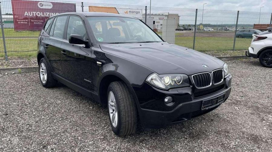 Black BMW X3 2009 in Marijampole, with an engine capacity of 2.00 L and mileage of 261 thousand km for 5190 €, photo 10 on AUTOMOTO.COM.LV