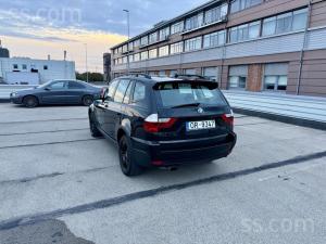 Black BMW X3 2009 in Riga, with an engine capacity of 2.00 L and mileage of 193 thousand km for 5500 €, photo 9 on AUTOMOTO.COM.LV