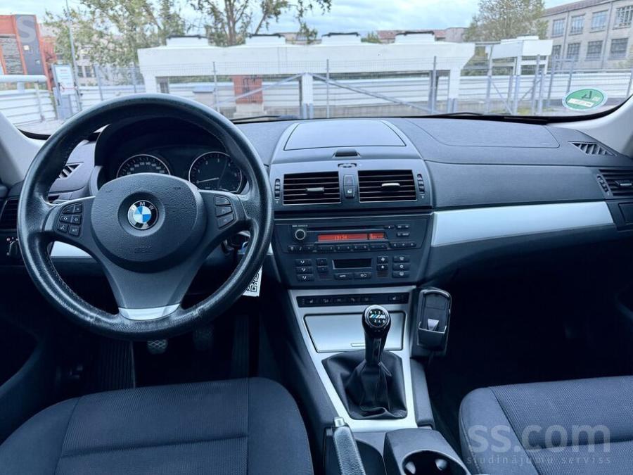 Black BMW X3 2009 in Riga, with an engine capacity of 2.00 L and mileage of 193 thousand km for 5500 €, photo 13 on AUTOMOTO.COM.LV