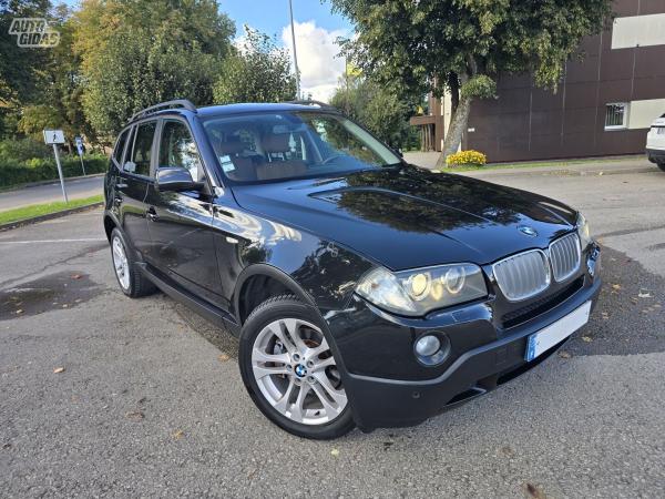 BMW X3 2009 TauragÄ vietnÄ Melns BMW X3 2009 TauragÄ, ar dzinÄja tilpumu 2.00 L un nobraukumu 235 tÅ«kst. km par 4999 ā¬, foto 3 vietnÄ AUTOMOTO.COM.LV