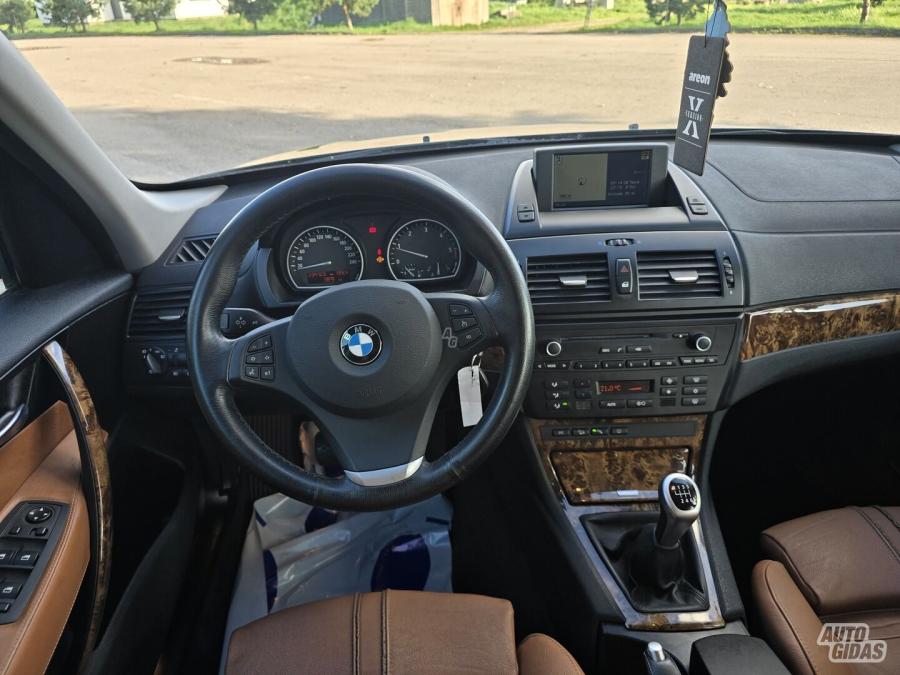 Melns BMW X3 2009 Tauragė, ar dzinēja tilpumu 2.00 L un nobraukumu 235 tūkst. km par 4999 €, foto 12 vietnē AUTOMOTO.COM.LV