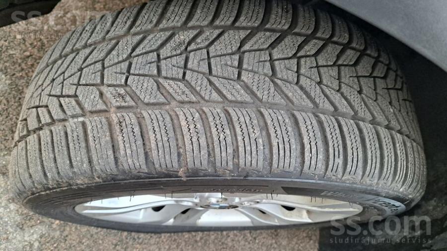 Melns BMW X3 2009 Ogre, ar dzinēja tilpumu 2.00 L un nobraukumu 252 tūkst. km par 5150 €, foto 30 vietnē AUTOMOTO.COM.LV
