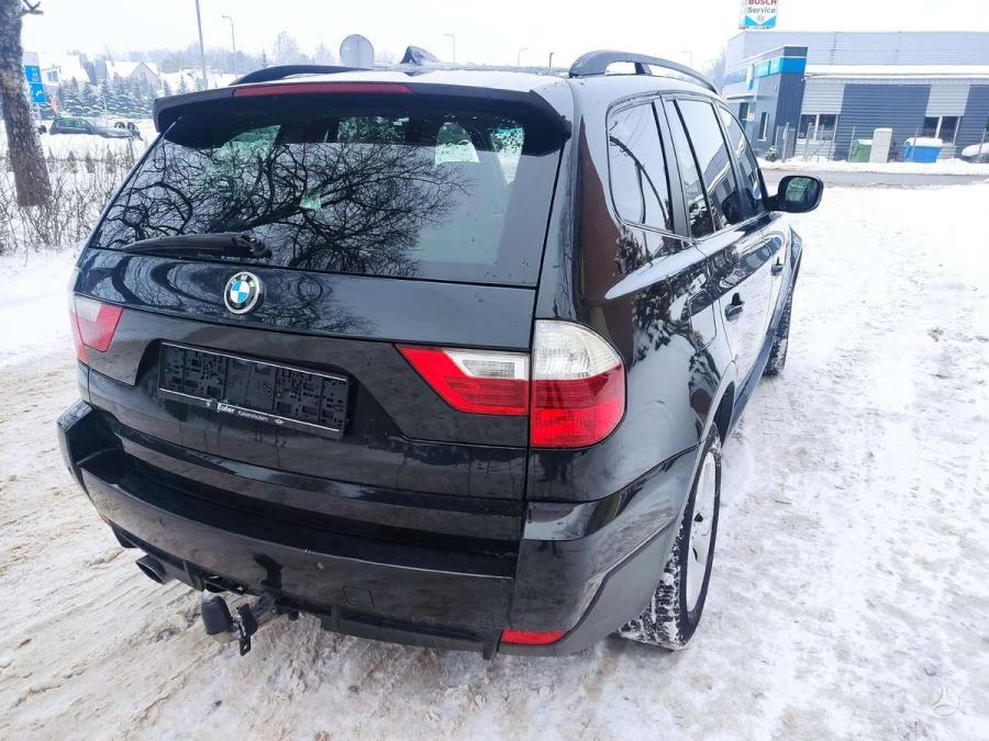 Melns BMW X3 2010 Utena, ar dzinēja tilpumu 2.00 L un nobraukumu 265 tūkst. km par 5400 €, foto 22 vietnē AUTOMOTO.COM.LV