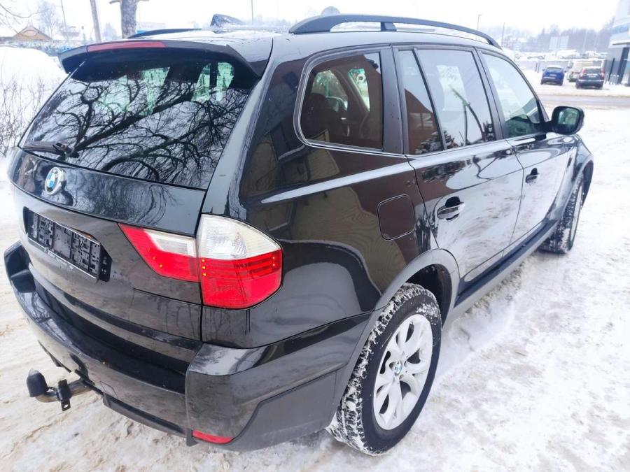 Melns BMW X3 2010 Utena, ar dzinēja tilpumu 2.00 L un nobraukumu 265 tūkst. km par 5400 €, foto 29 vietnē AUTOMOTO.COM.LV