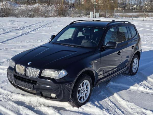 Black BMW X3 2010 in Marijampole, with an engine capacity of 2.00 L and mileage of 317 thousand km for 5500 €, photo 3 on AUTOMOTO.COM.LV