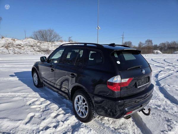 Black BMW X3 2010 in Marijampole, with an engine capacity of 2.00 L and mileage of 317 thousand km for 5500 €, photo 6 on AUTOMOTO.COM.LV