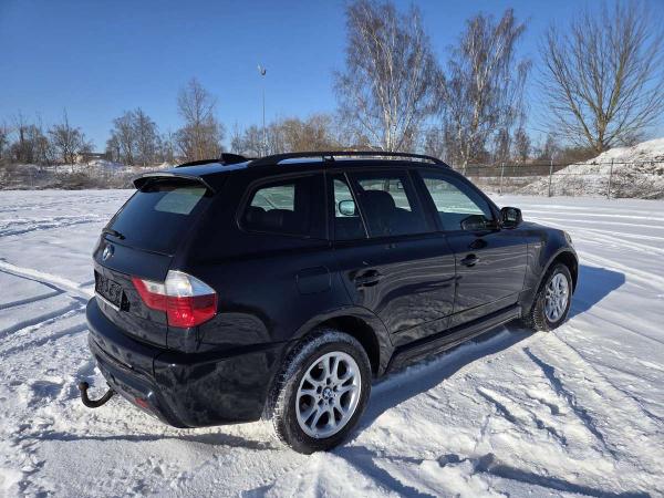 Black BMW X3 2010 in Marijampole, with an engine capacity of 2.00 L and mileage of 317 thousand km for 5500 €, photo 9 on AUTOMOTO.COM.LV