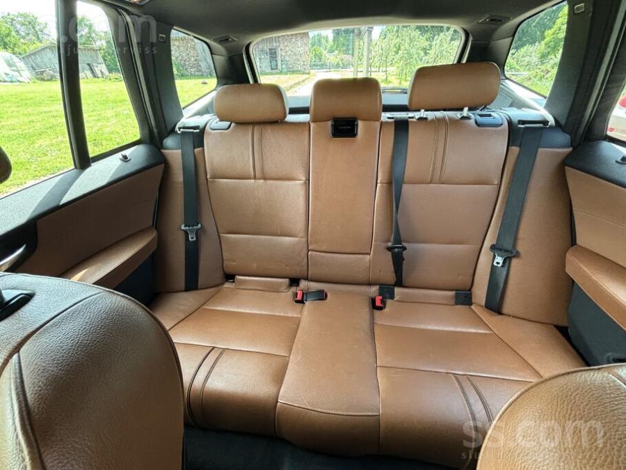 Melns BMW X3 2010 Talsi, ar dzinēja tilpumu 2.00 L un nobraukumu 324 tūkst. km par 5500 €, foto 8 vietnē AUTOMOTO.COM.LV