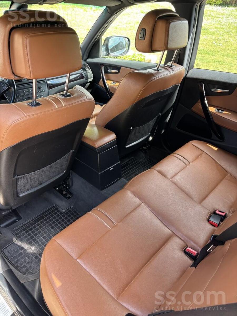 Melns BMW X3 2010 Talsi, ar dzinēja tilpumu 2.00 L un nobraukumu 324 tūkst. km par 5500 €, foto 9 vietnē AUTOMOTO.COM.LV