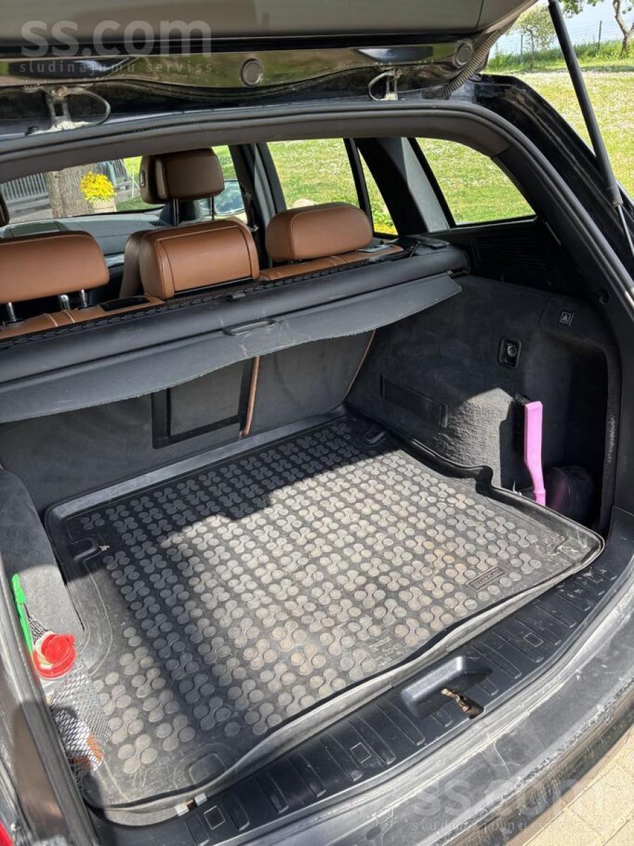 Melns BMW X3 2010 Talsi, ar dzinēja tilpumu 2.00 L un nobraukumu 324 tūkst. km par 5500 €, foto 10 vietnē AUTOMOTO.COM.LV