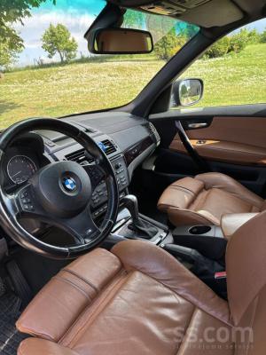 Melns BMW X3 2010 Talsi, ar dzinēja tilpumu 2.00 L un nobraukumu 324 tūkst. km par 5500 €, foto 12 vietnē AUTOMOTO.COM.LV