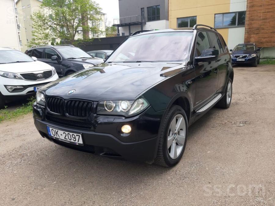 Black BMW X3 2010 in Daugavpils, with an engine capacity of 2.00 L and mileage of 0 thousand km for 7150 €, photo 3 on AUTOMOTO.COM.LV