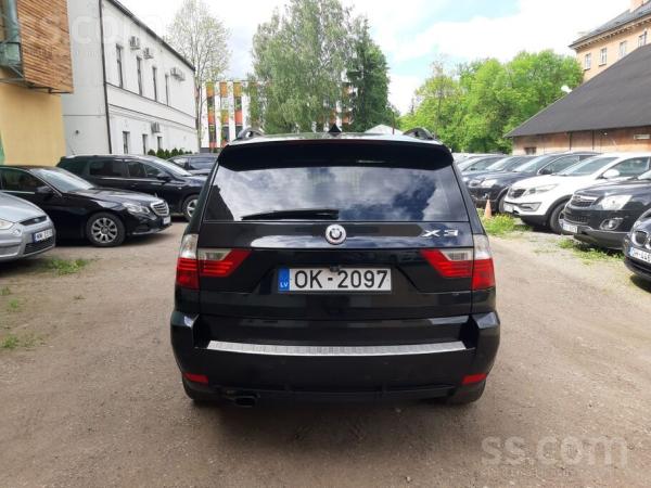 Melns BMW X3 2010 Daugavpils, ar dzinēja tilpumu 2.00 L un nobraukumu 0 tūkst. km par 7150 €, foto 8 vietnē AUTOMOTO.COM.LV